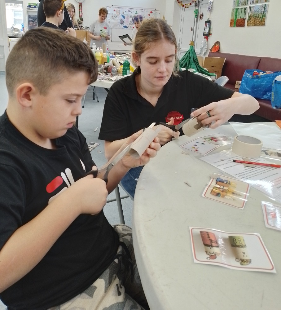 Christmas HAF 2022 - Turning Heads